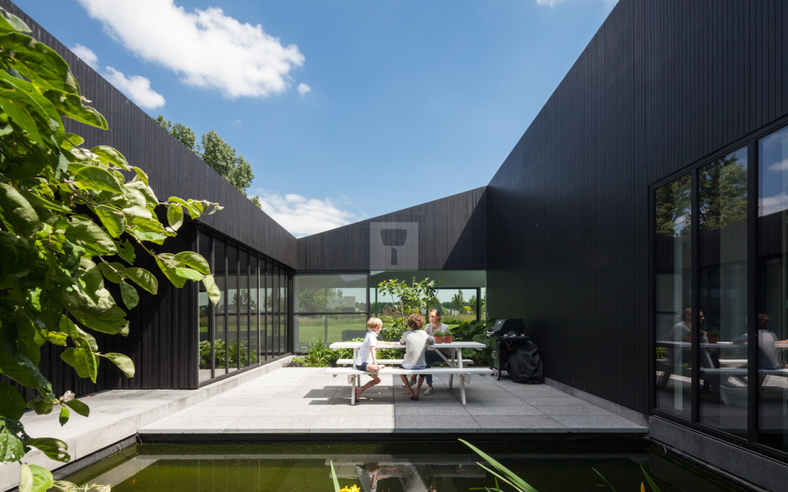 Trois styles de terrasse en pierre bleue, des centaines de possibilités